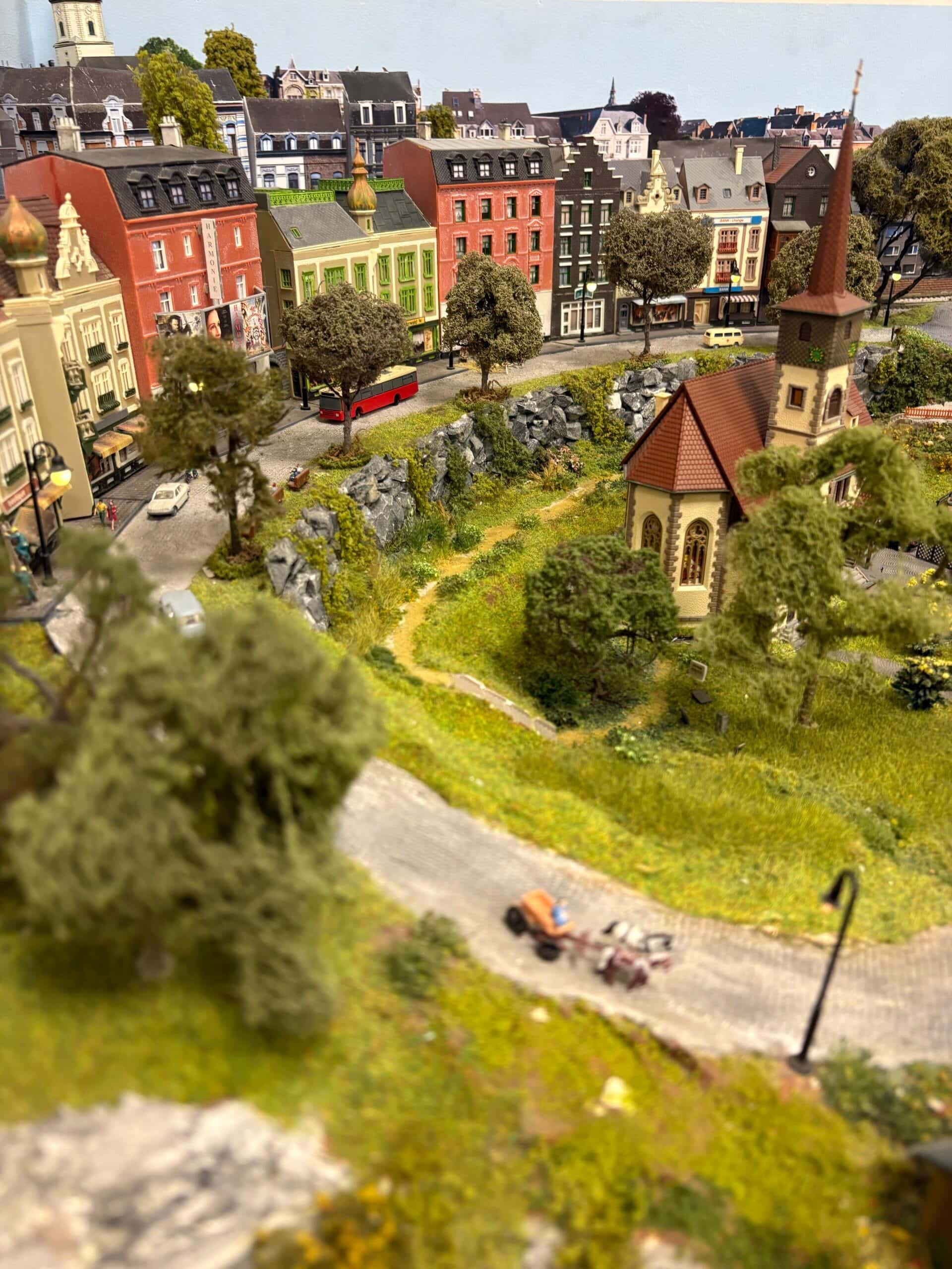 Everything You Need to Know About Miniature Trains: A Comprehensive ...